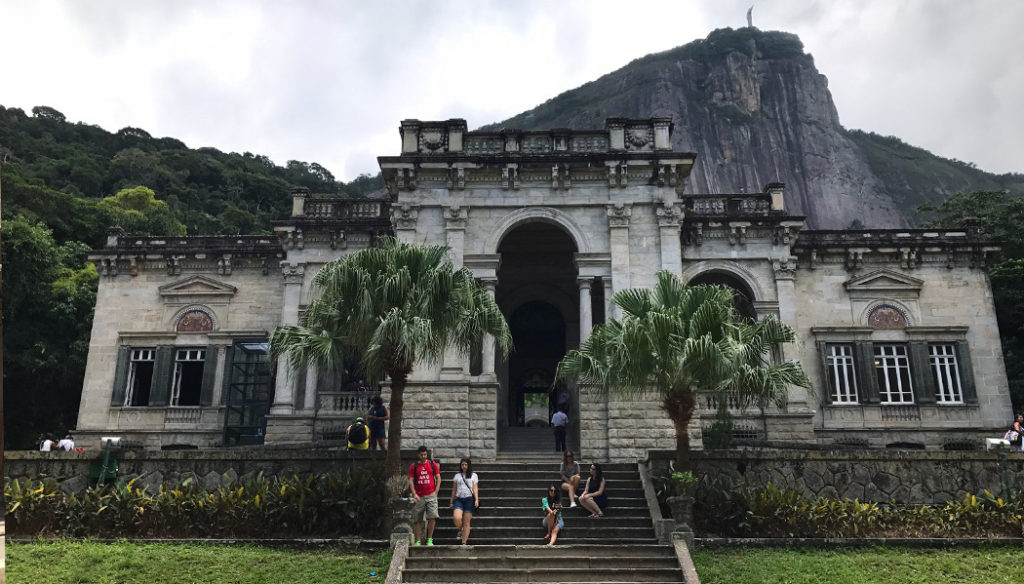 Como visitar o Parque Lage na zona sul do Rio de Janeiro