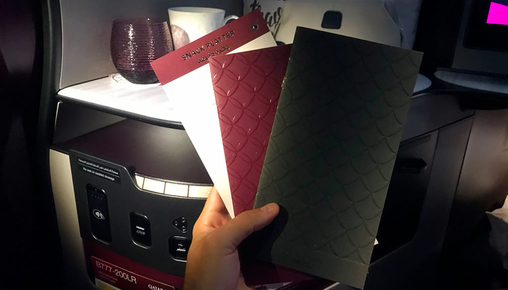 Voando para Doha com a Qatar Airways na classe executiva