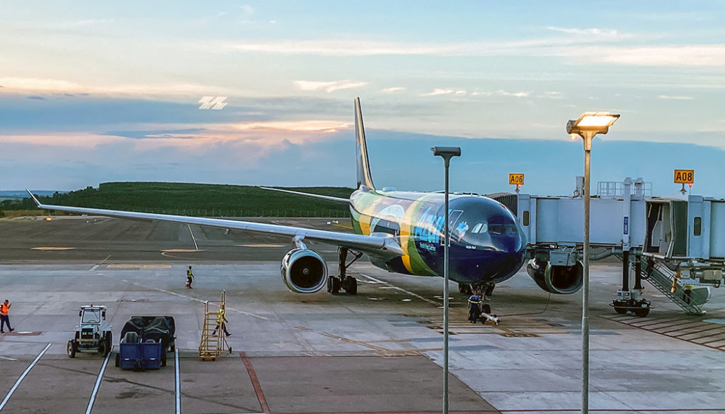 Azul para Portugal: como é voar na classe economy extra