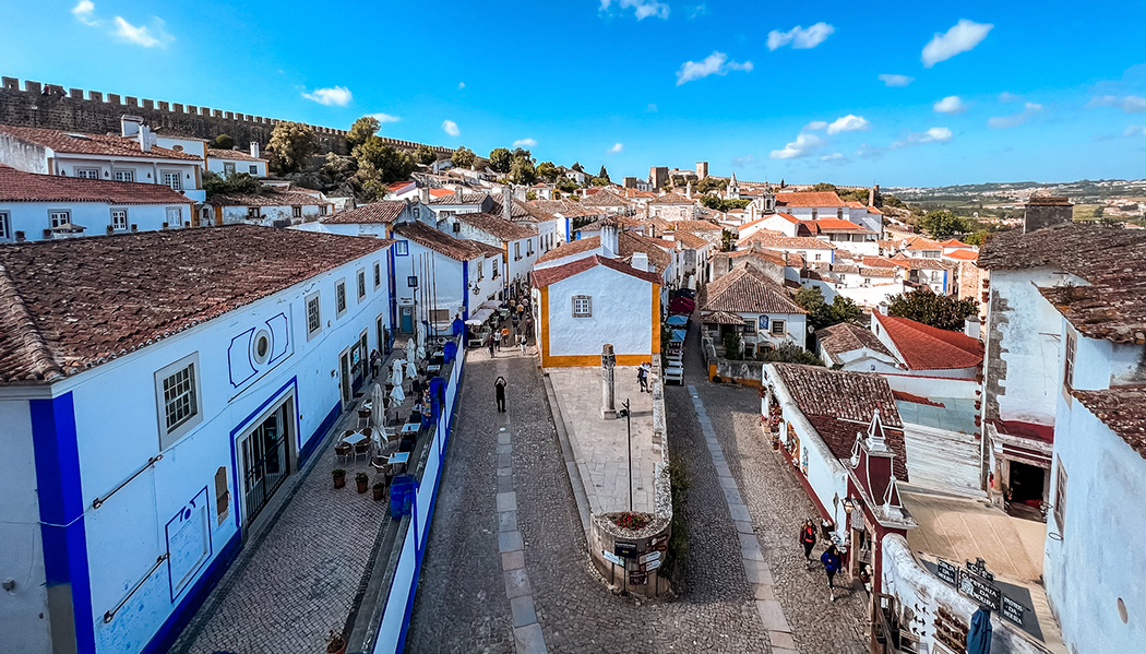 O que fazer em Óbidos, em Portugal (como chegar e onde ficar)