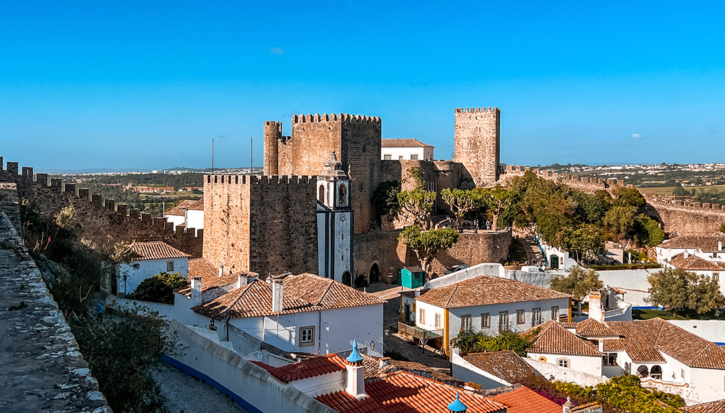 O que fazer em Óbidos, em Portugal (como chegar e onde ficar)